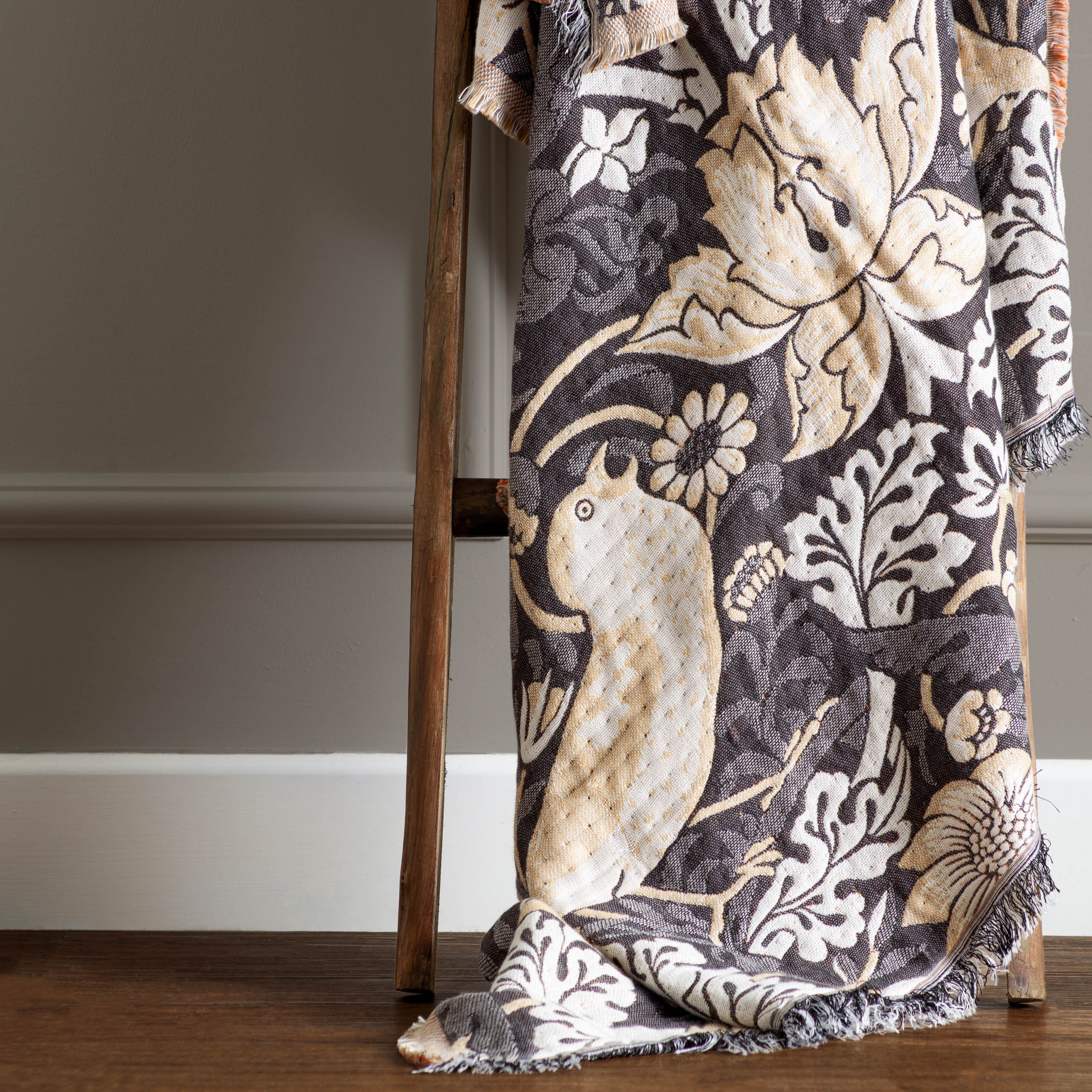 STRAWBERRY THIEF 140X170 THROW BISCUIT – Canwell Interiors Limited